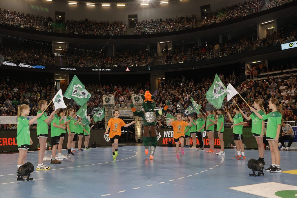 Milchland Niedersachsen beim Familienspieltag der RECKEN - Milchland